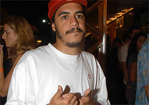 Marcelo D2 abre especial pelos 15 anos do Multishow - OFuxico