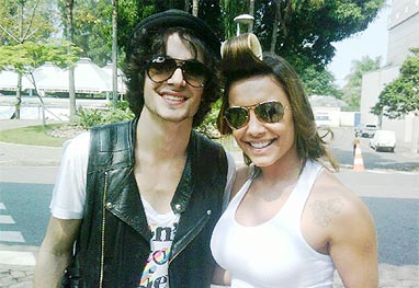 Ex-BBB Lia tieta Fiuk nos bastidores da Globo - OFuxico