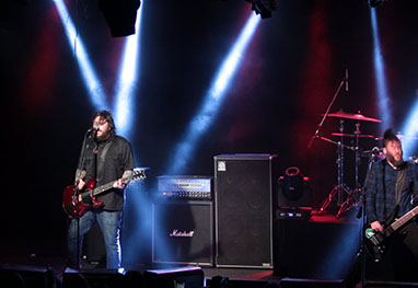 Banda Seether, da África do Sul, faz o primeiro show no Brasil - OFuxico
