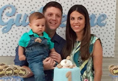 Daniel Zukerman realiza festa de um ano do filho - OFuxico