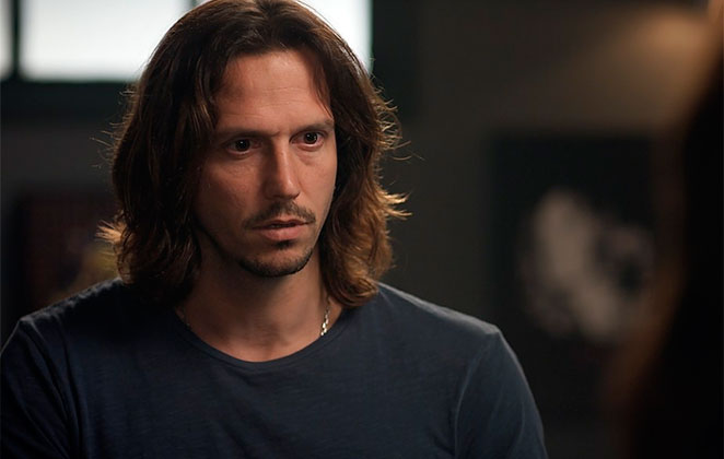 Hoje em Rock Story: Gui consegue informação valiosa - OFuxico