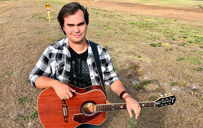 Leo Von lança primeiro EP - OFuxico