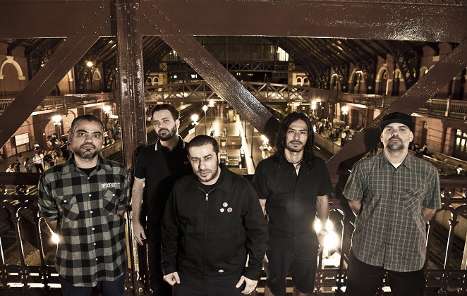 CPM22 e Raimundos se apresentam no Dia Mundial do Rock - OFuxico