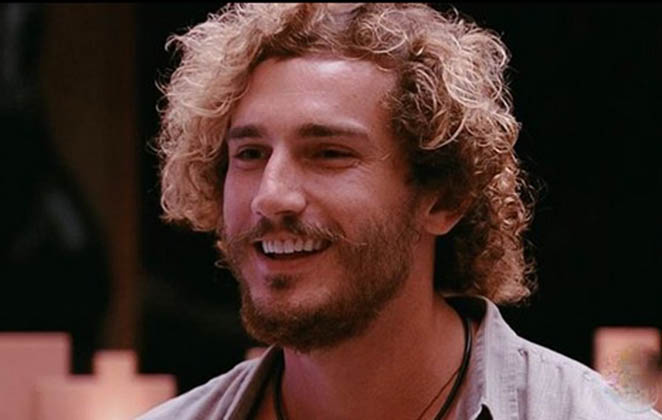 ‘Preferimos ser amigos’, diz Alan sobre Hana - OFuxico