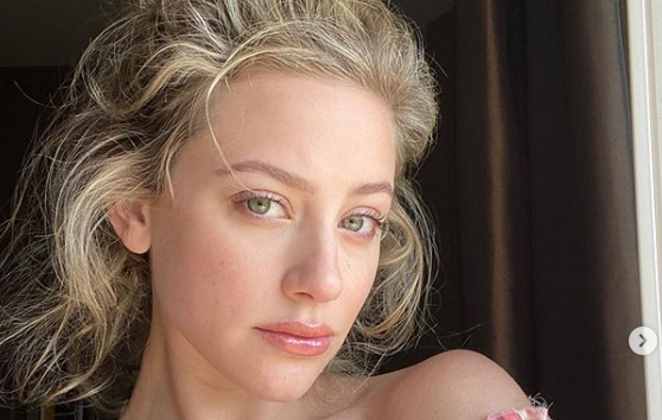 Lili Reinhart critica boatos de infidelidade - OFuxico