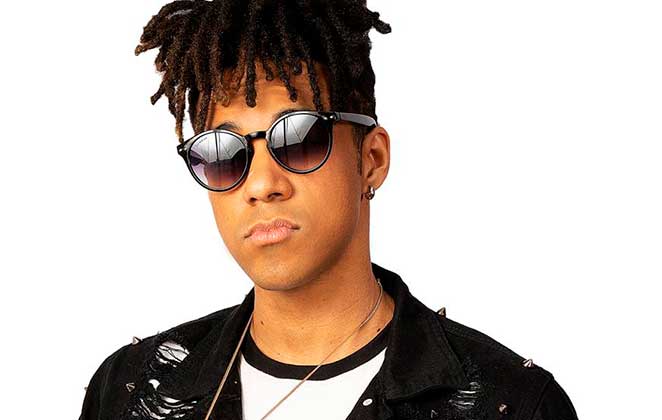 D'Black completa 15 anos de carreira e relança primeiro álbum - OFuxico