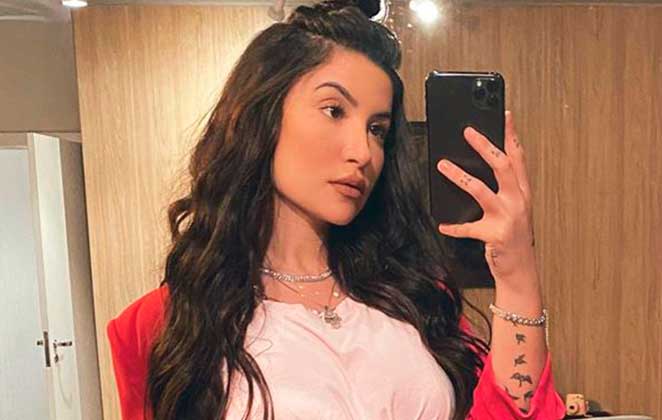 Boca Rosa exibe seus pernões torneados e esquenta a web - OFuxico