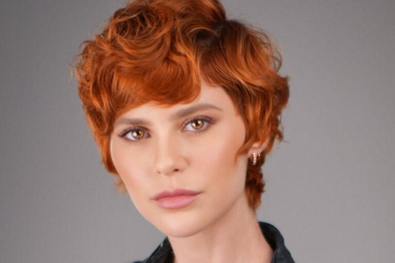 Julianne Trevisol retorna à Globo e muda os rumos de 'Vale Tudo'