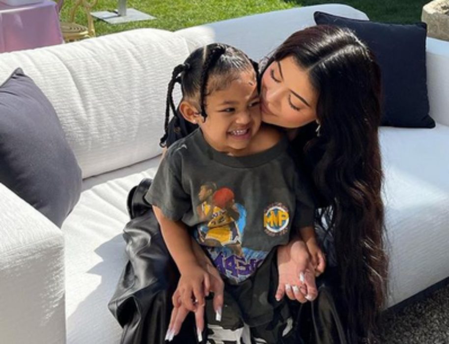 Travis Scott surpreende a filha com presente inusitado