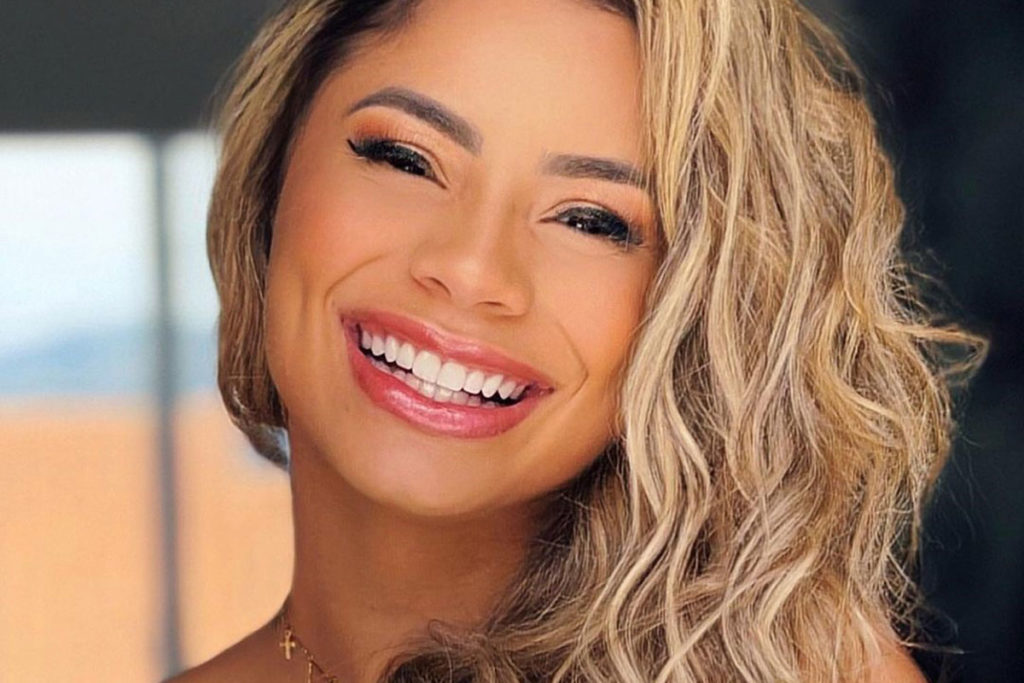 Lexa diz que comprou carro de luxo de R$ 300 mil à vista