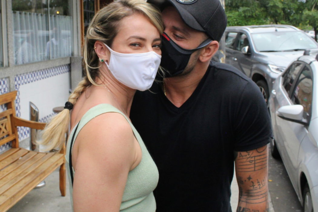 Chico Buarque e Carol Proner se casam no Rio de Janeiro - OFuxico