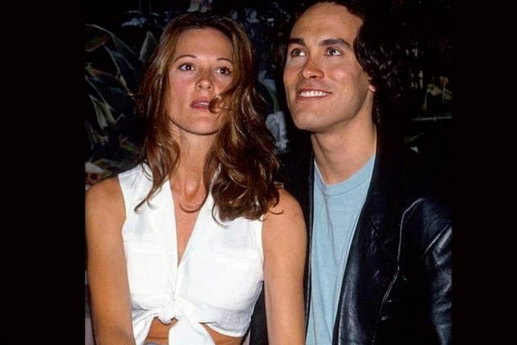 Ex-noiva de Brandom Lee quebra o silêncio após morte de diretora no set