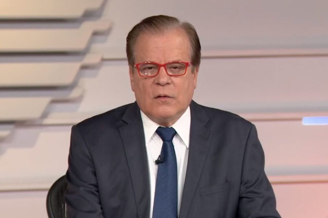 Chico Pinheiro 'esquece' chamada ao vivo: "Ainda bem que não falei tudo"