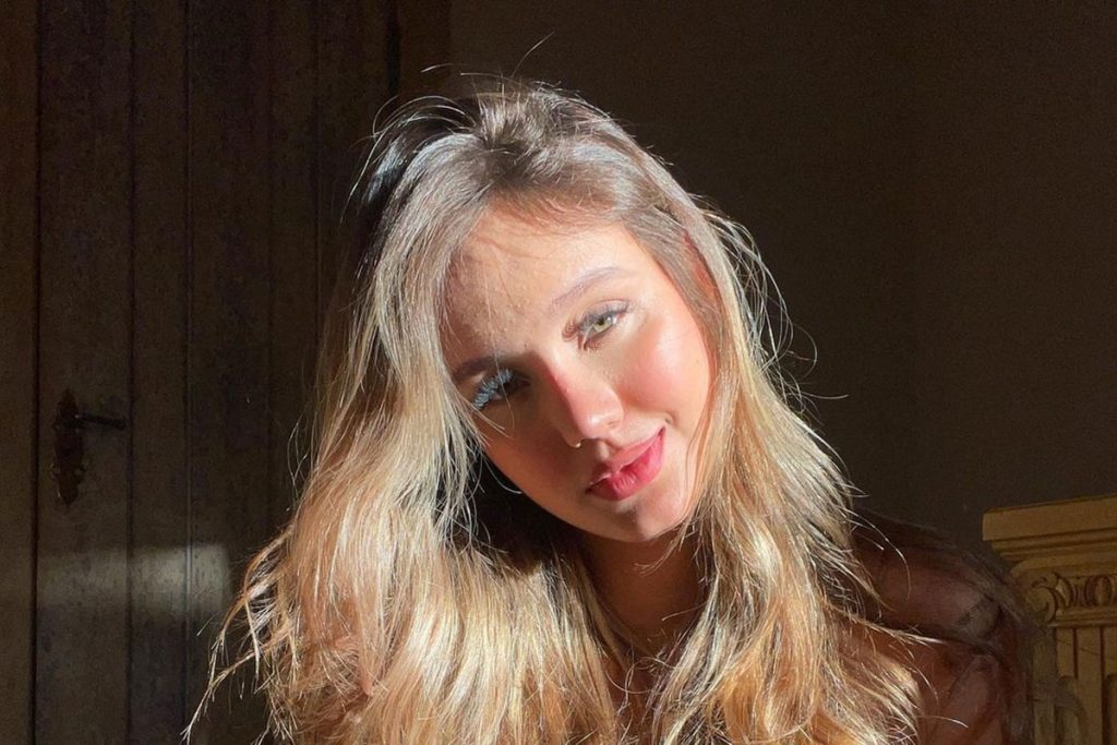 Biah Rodrigues revela desejo para 2022: 'Vacina para todos'