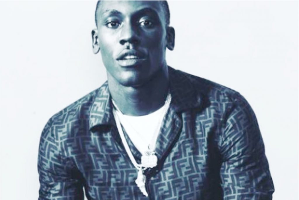 Rapper é morto a tiros após assinar contrato com gravadora