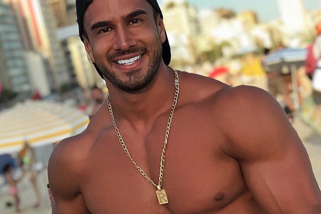 Sextou! 10 fotos 'quentes' do suposto affair de Nadine, mãe de Neymar