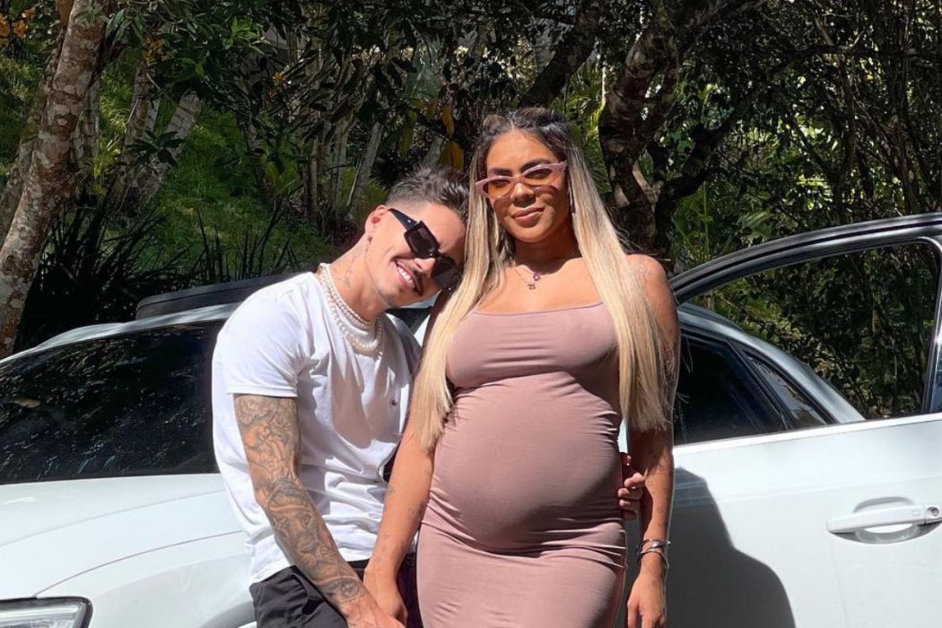 Alerta de fofurice! Biel e Tays Reis mostram o rosto da filha, Pietra