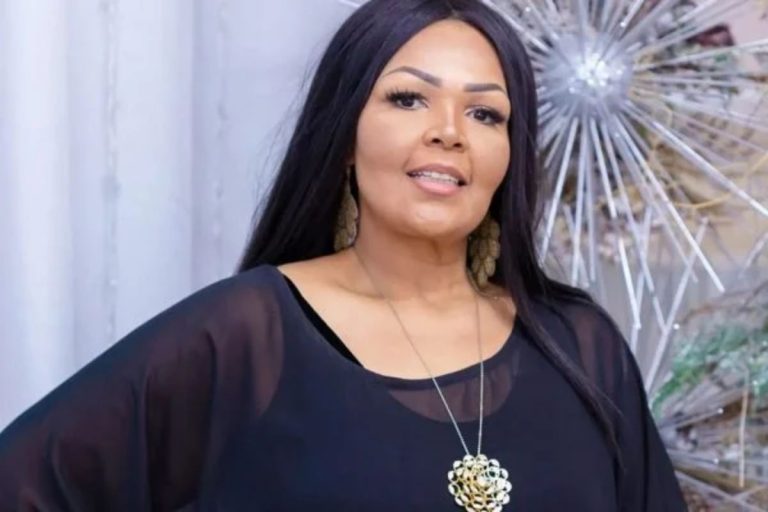 Kátia, do Fat Family, atualiza quadro clínico de filha em coma