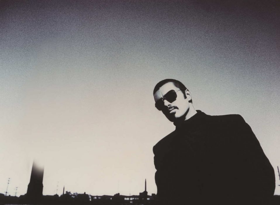 "Older", álbum de George Michael, é relançado em versão expandida