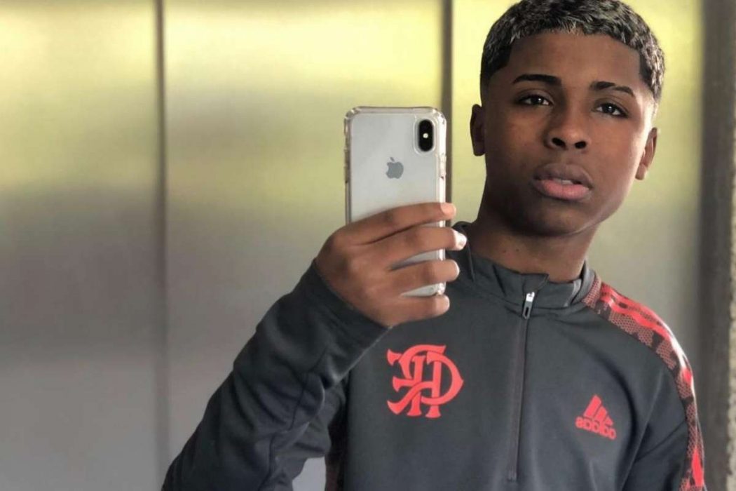 Mc Meno K publica vídeo após ser baleado e passar por cirurgia - OFuxico