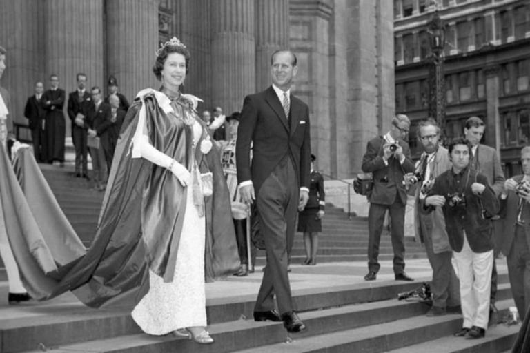 Último desejo de Elizabeth II estava relacionado com o marido, Philip