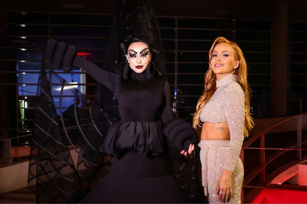 Sandy faz show para famosos em Festa de Halloween - OFuxico