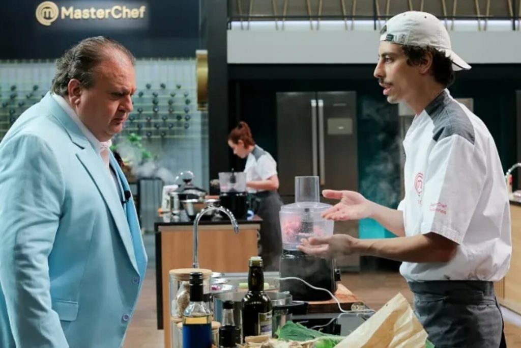 Masterchef Profissionais: Enzo deixa o reality após climão com Jacquin