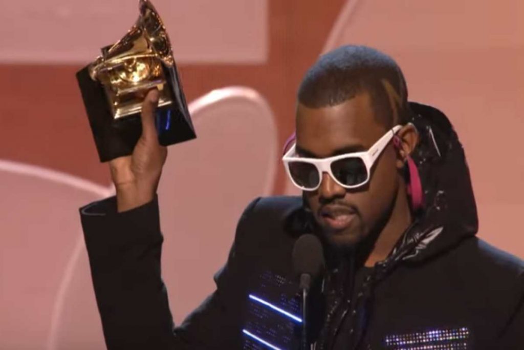 Kim Kardashian mantém todos os Grammy de Kanye West no cofre