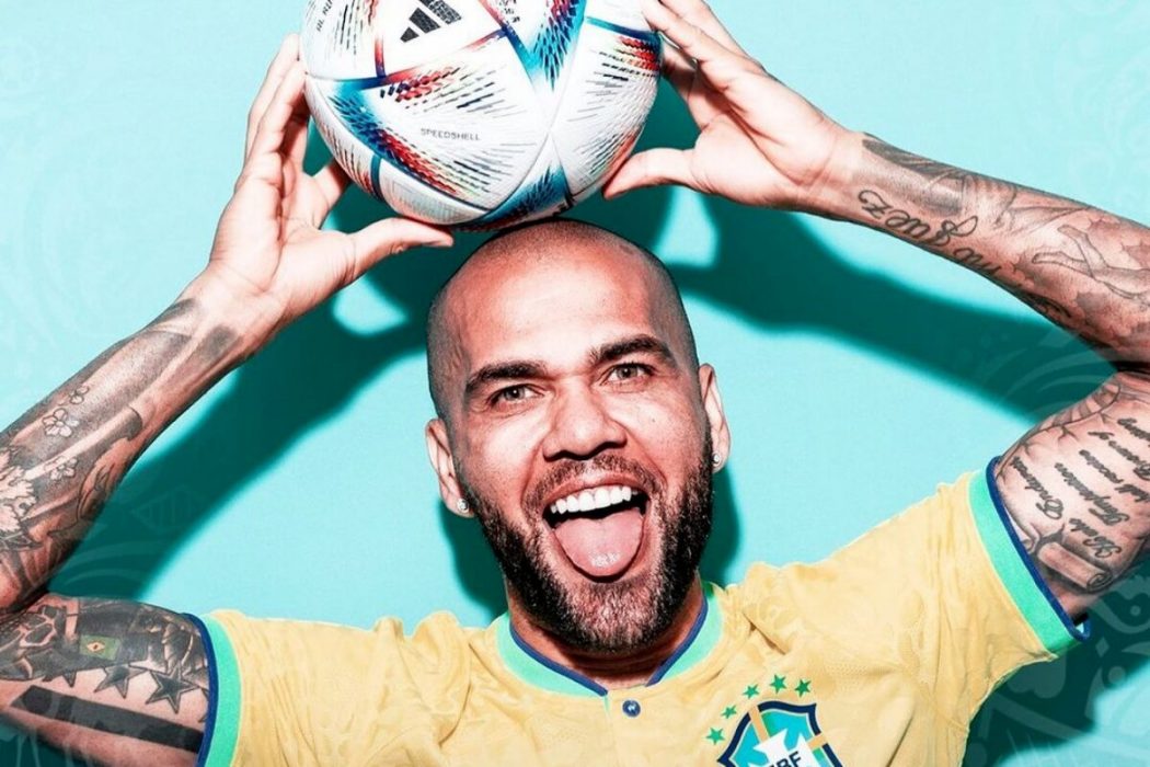 Copa do Mundo: Daniel Alves dá olé nas críticas e mira na vitória