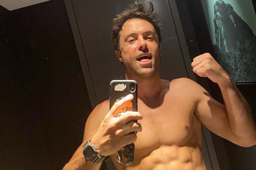 Kayky Brito revela que não faz dieta para manter tanquinho