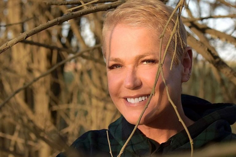 Xuxa encerra gravação e revisita cenário icônico. Veja!