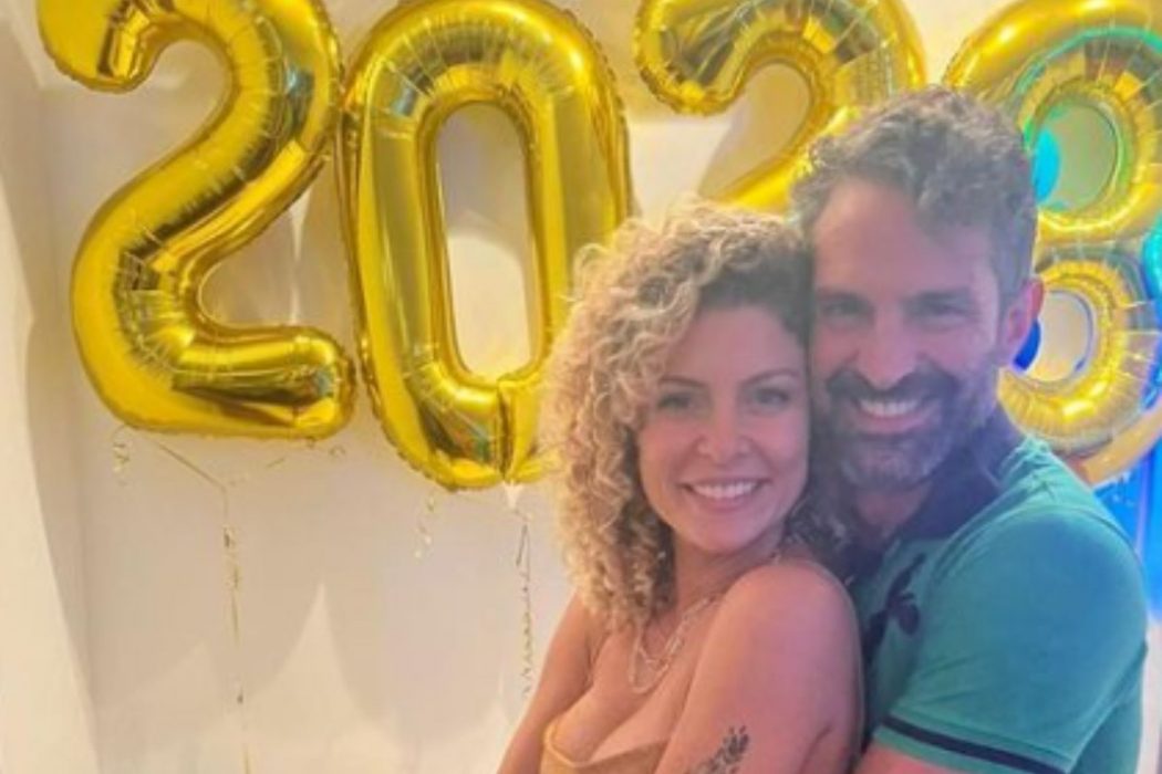 Bárbara Borges e Iran Malfitano assumem namoro com beijão. Veja!