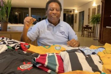 Conheça etapas do processo de embalsamamento feito no corpo de Pelé