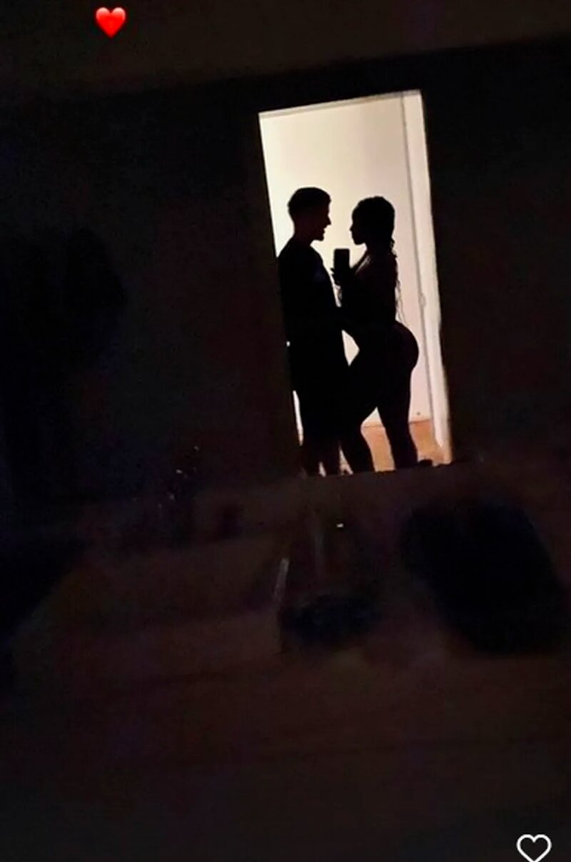 Yuri Lima aparece em clique com Iza e assume o romance