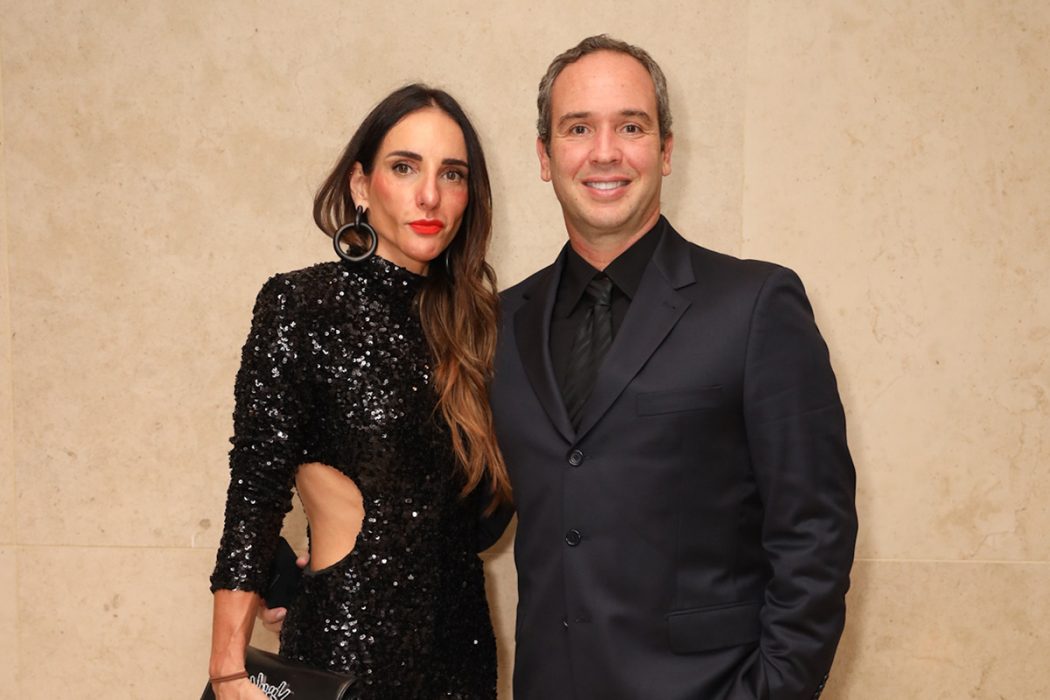 Rafa Brites, Angélica e mais famosos curtem festão de Thiaguinho