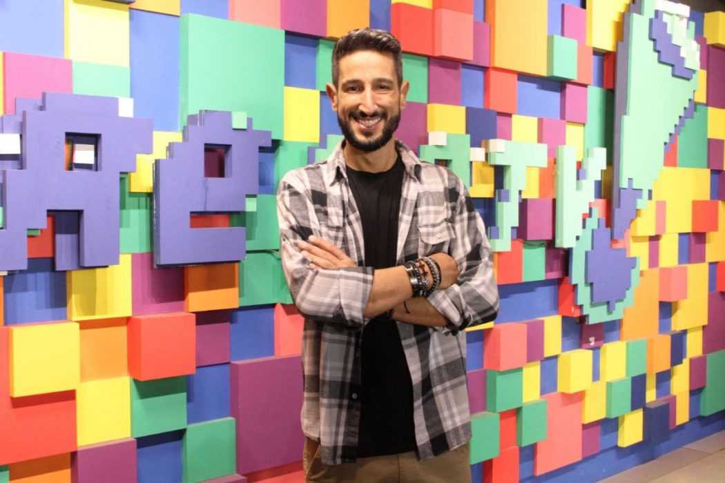 Netão realiza sonho com programa na RedeTV!: ‘Amor à primeira vista’