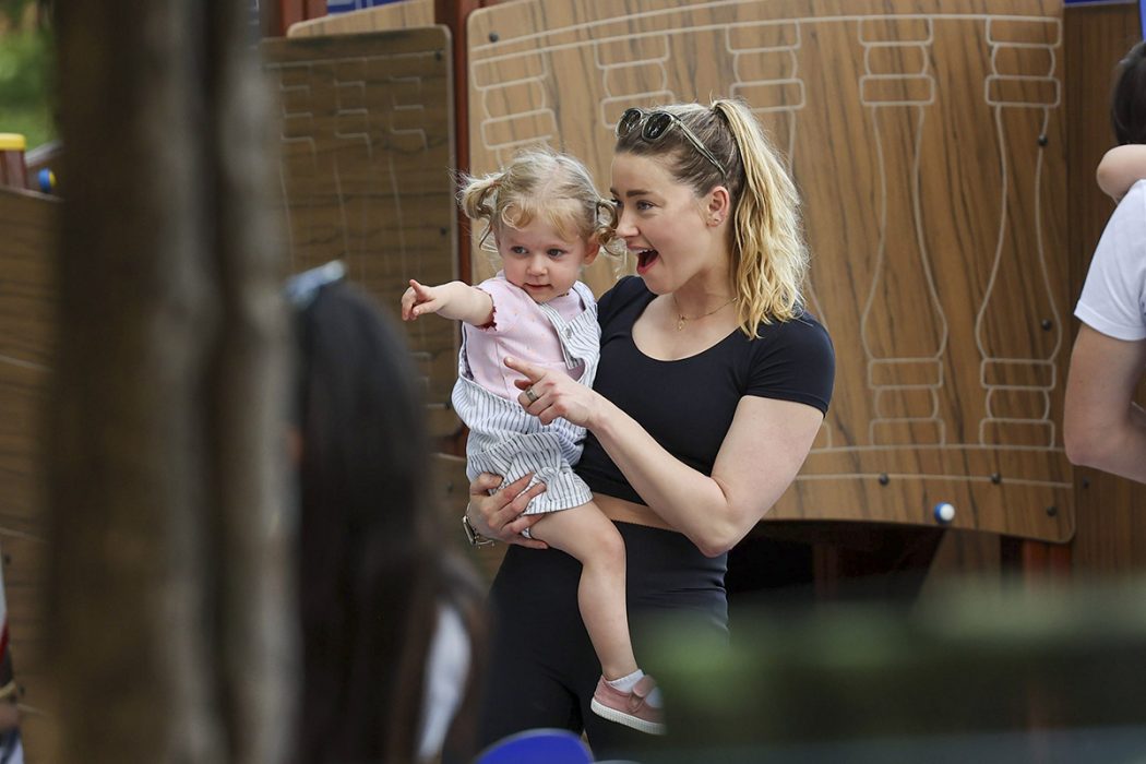 Amber Heard confirma que espera seu segundo filho