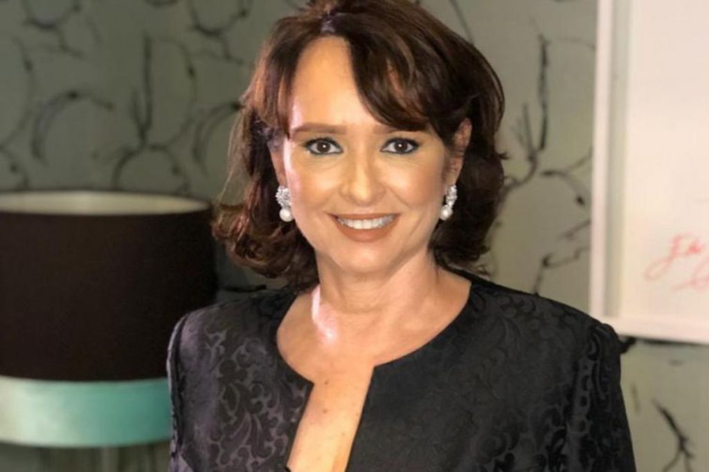 Aos 64 anos, Myrian Rios faz rejuvenescimento a laser - OFuxico