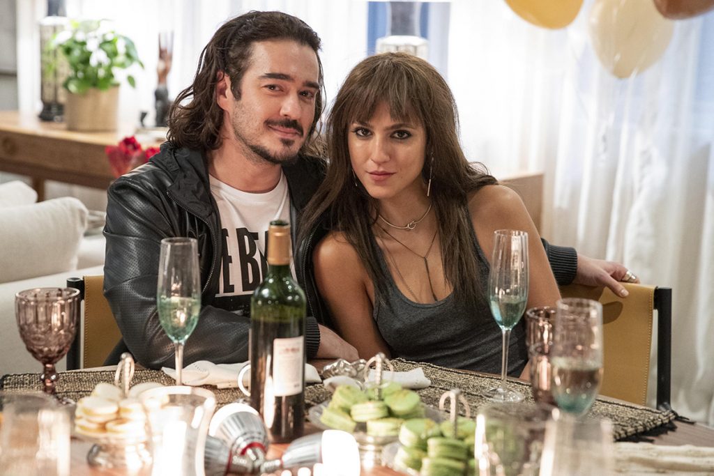 Vai Na Fé: Simas termina namoro com Bia após descobrir traição