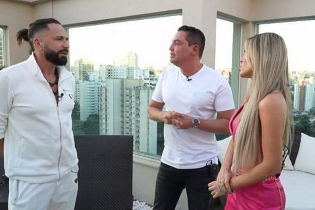 Latino sobre vício em sexo: ‘Precisava de uma mulher a cada 3 horas’ - OFuxico