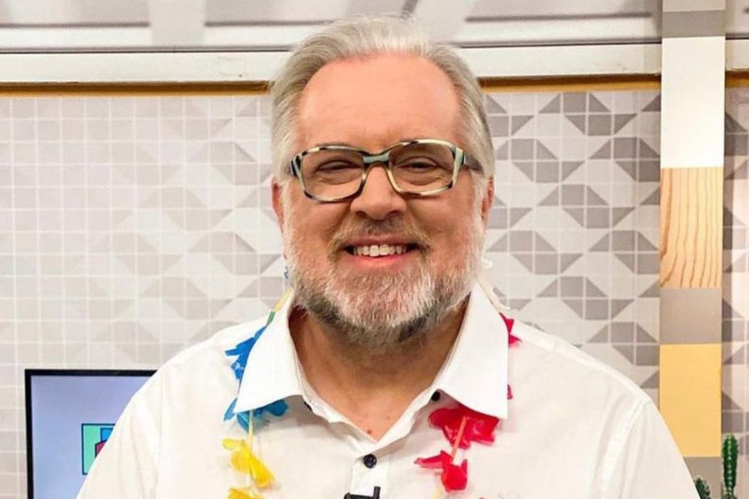 Leão Lobo sobre demissão: ‘Salário era alto para o porte da emissora’