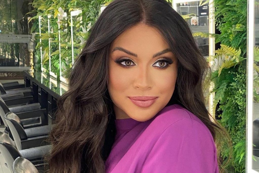 Juju Salimeni faz antes e depois de dez anos e fala de procedimentos