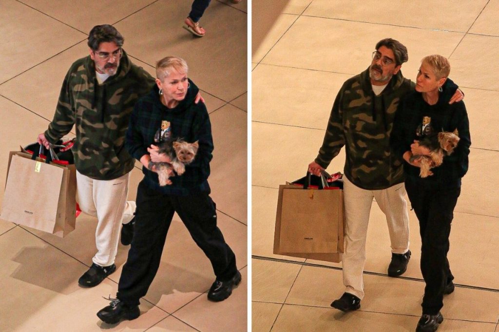 Xuxa, Junno Andrade e Doralice passeiam em shopping no Rio de Janeiro