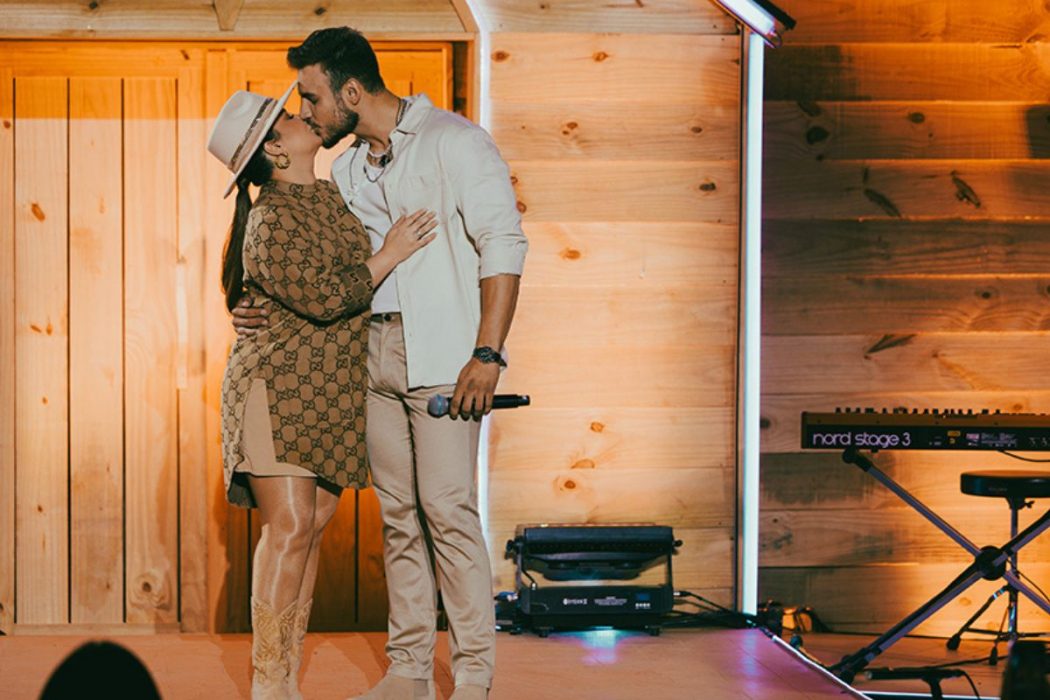 Maiara faz participação especial em DVD do namorado, Matheus Gabriel