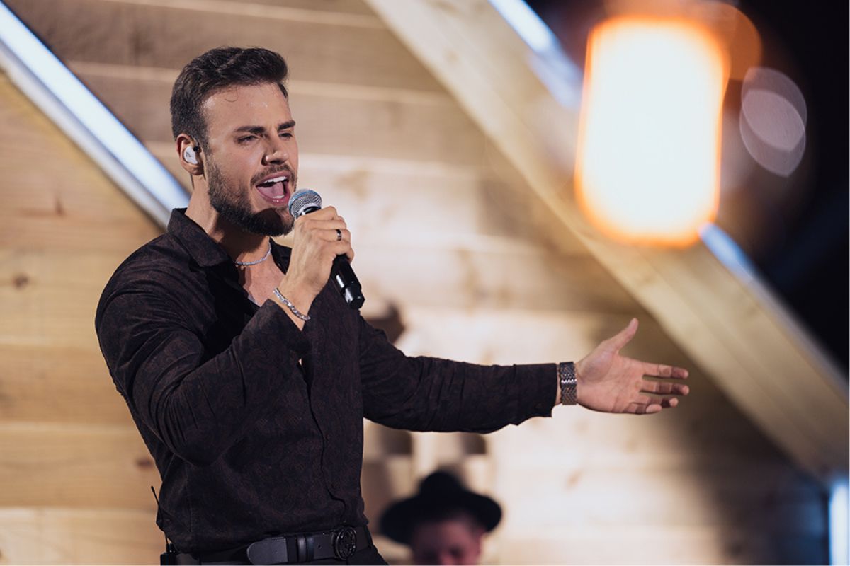 Maiara faz participação especial em DVD do namorado, Matheus Gabriel