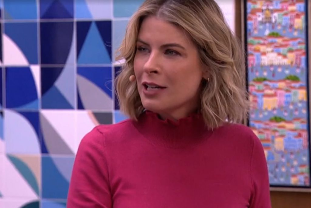 Rita Lobo faz piada ao vivo em 'estreia' na Globo e diverte a web