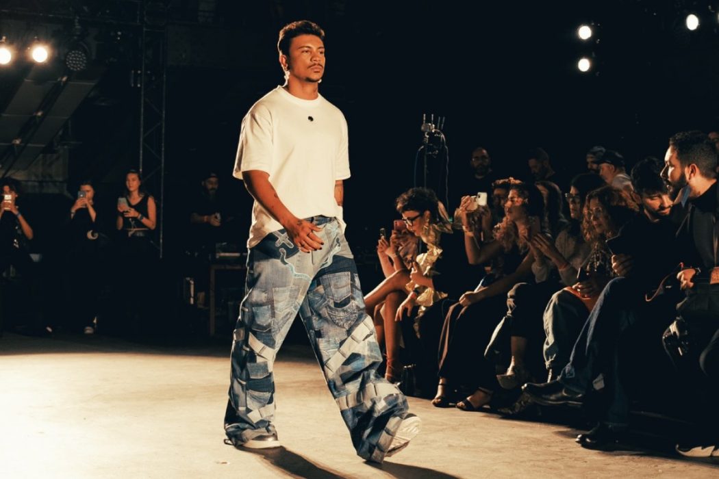 Xamã abre desfile de grande marca no primeiro dia da Casa de Criadores