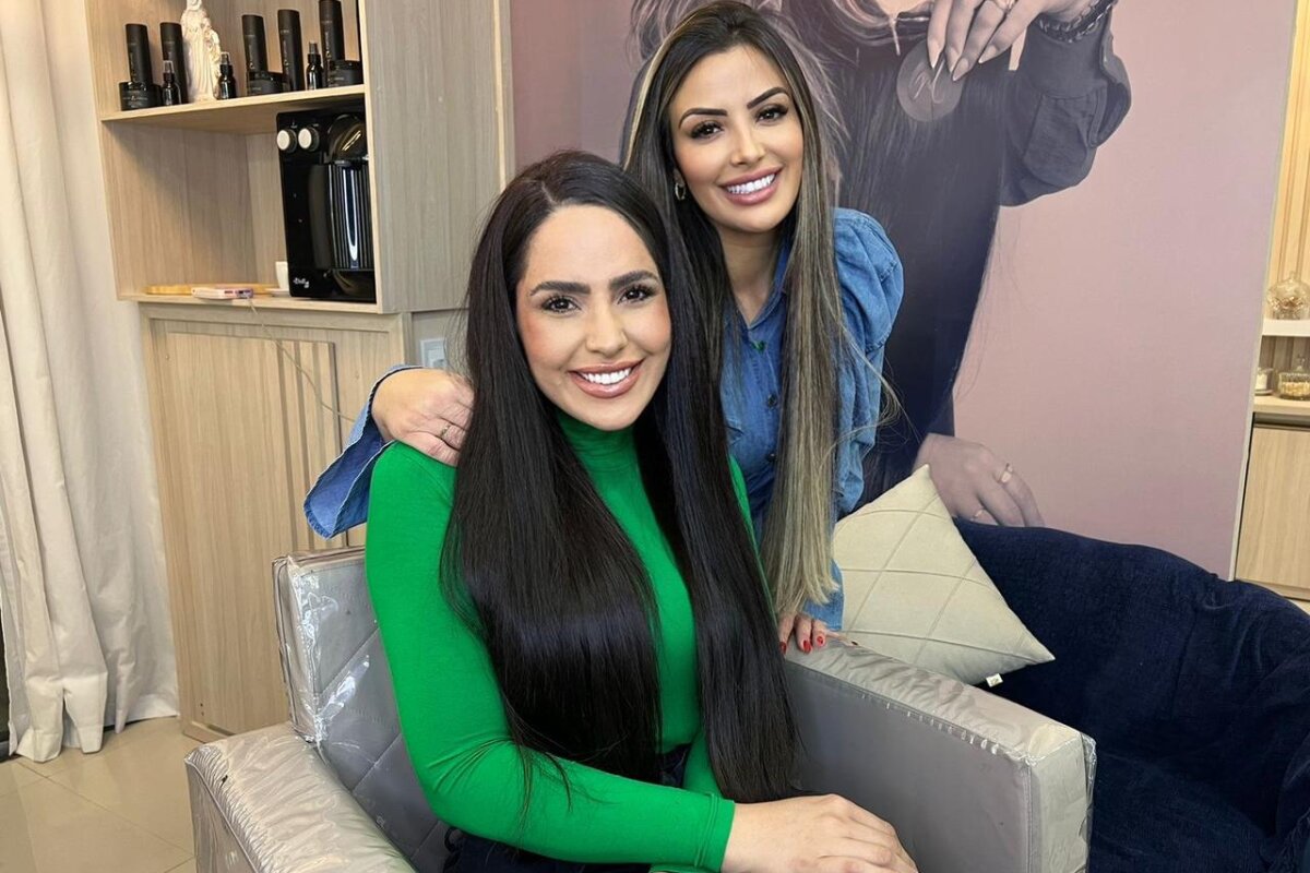 Perla muda o visual, faz 20 anos de carreira e dribla problemas pessoais