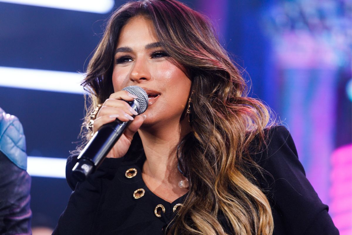 Simone Mendes e Gaab, filho de Rodriguinho, cantam em DVD - OFuxico