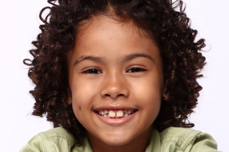 Matheus Assis comemora 1º papel de protagonista em curta - OFuxico